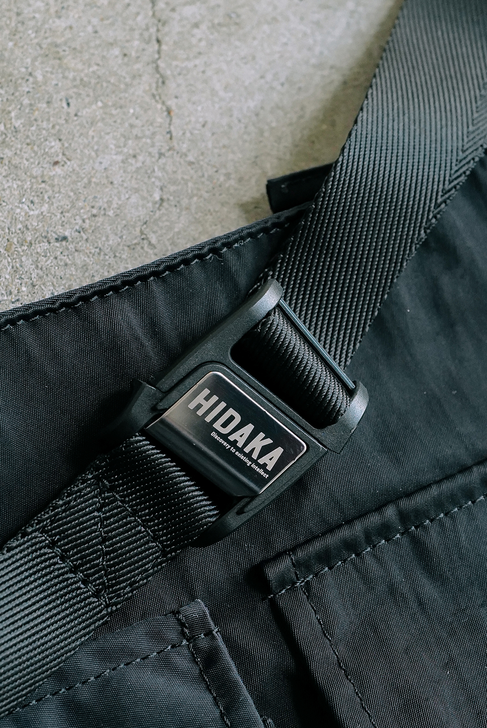 テーマは “Discovery to existing intellect（既知への発見）”。新鋭ブランドHIDAKAがBEAMSと初コラボレーション | OUTSTANDING WEB ...