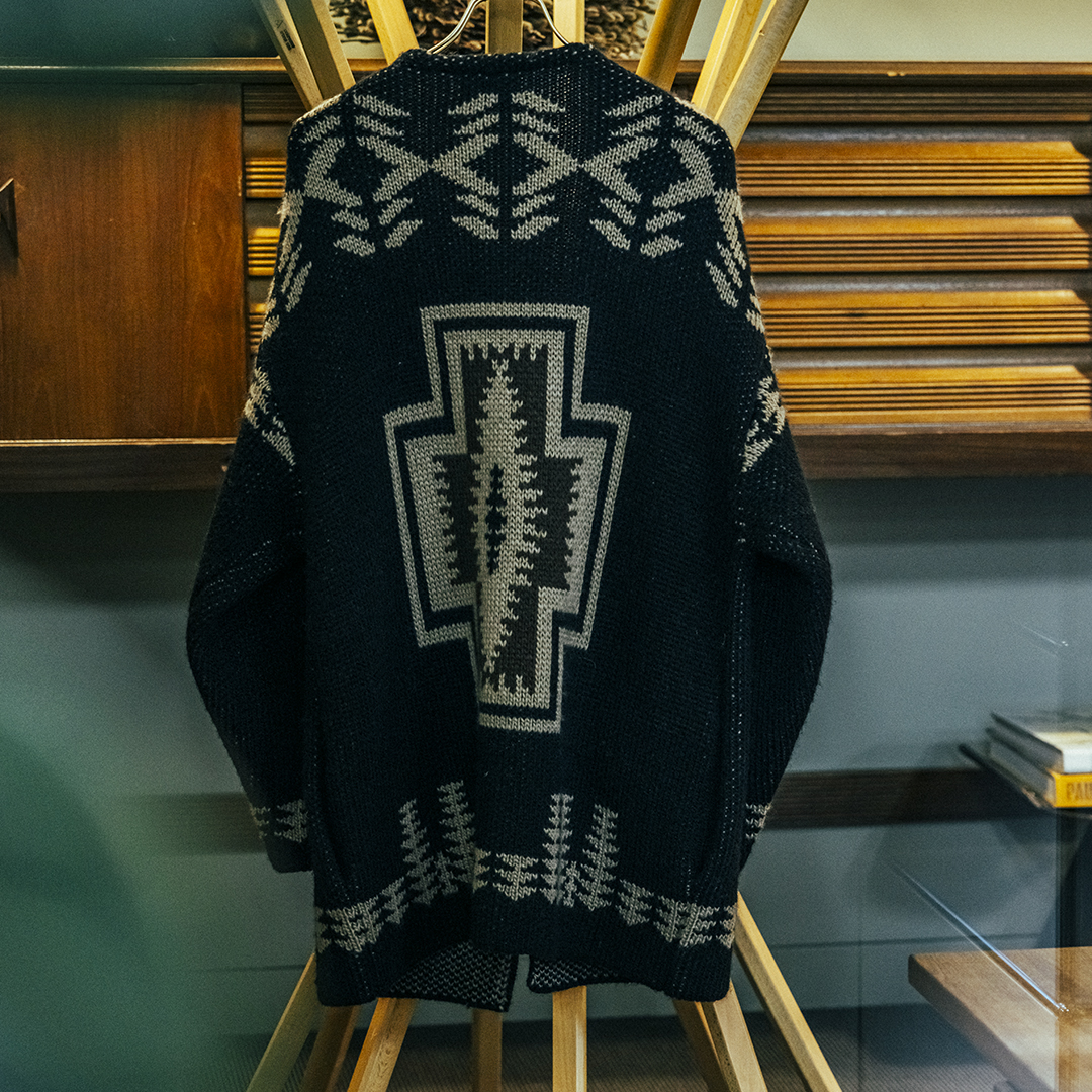 気品漂う、秋の装いに。PENDLETON × BEAMS LIGHTSのニットカーディガン | OUTSTANDING WEB（アウトスタンディングウェブ）｜アウトドアやスポーツをファッション ...